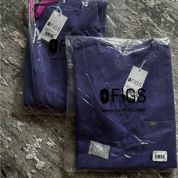 Figs | Tops | Figs Scrub Set Caterina Pocket Scrub Top And Caterina ...